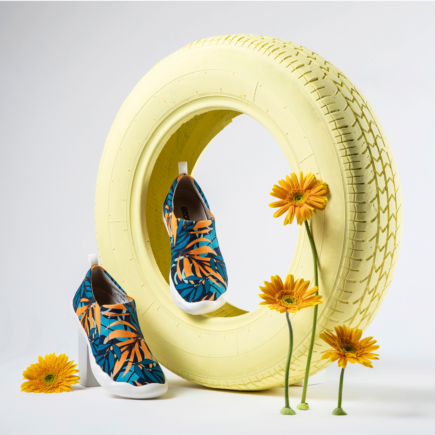 #1 Creative Product Photographer In Delhi, Noida, Gurgaon.